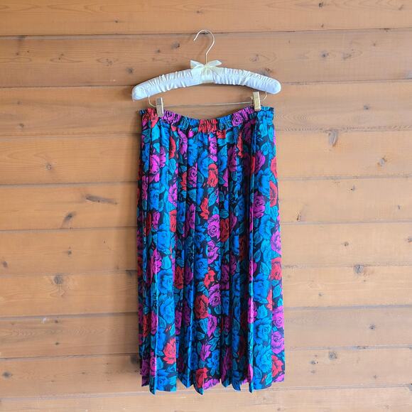 Vintage | Skirts | Vintage Multicolor Rose Pleated Midi Skirt P Petites ...